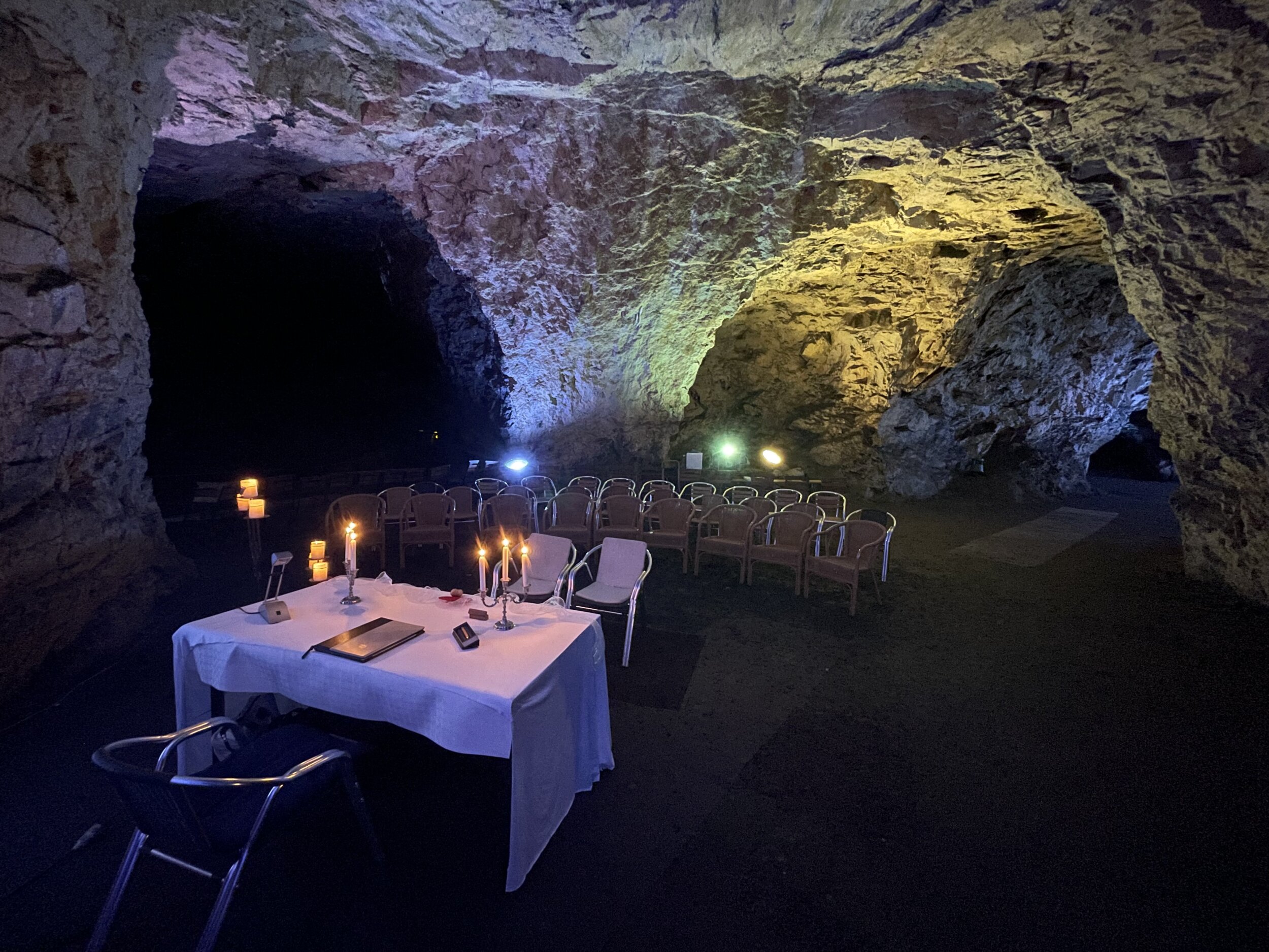 Get married in the Rabenstein rock dome show mine: Chemnitz.de